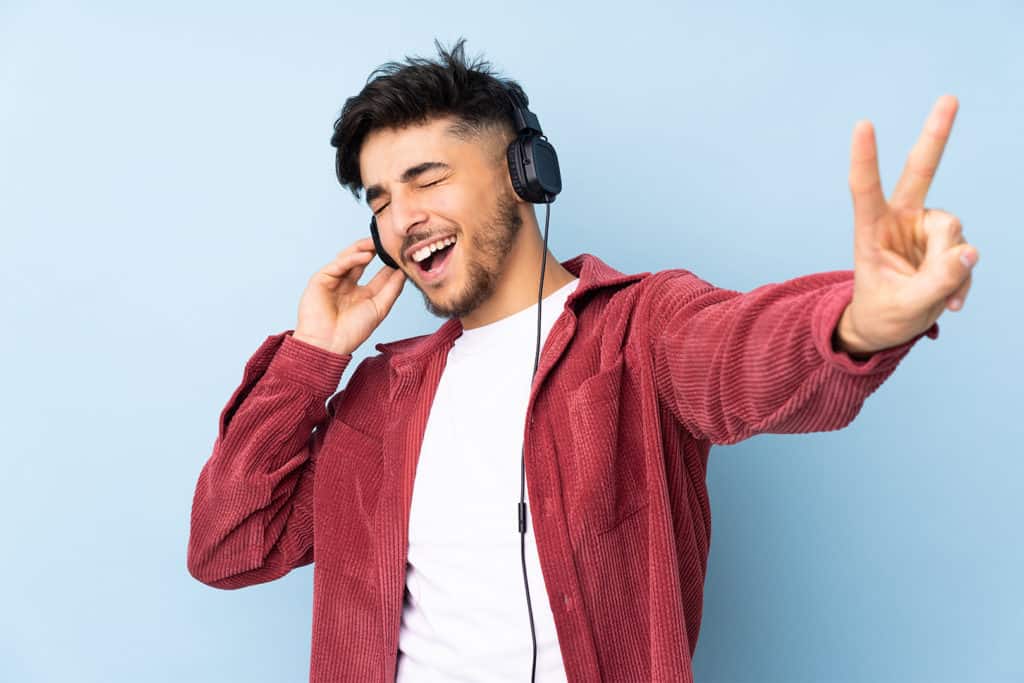 Voix off en ligne | Trouvez la voix parfaite aujourd'hui